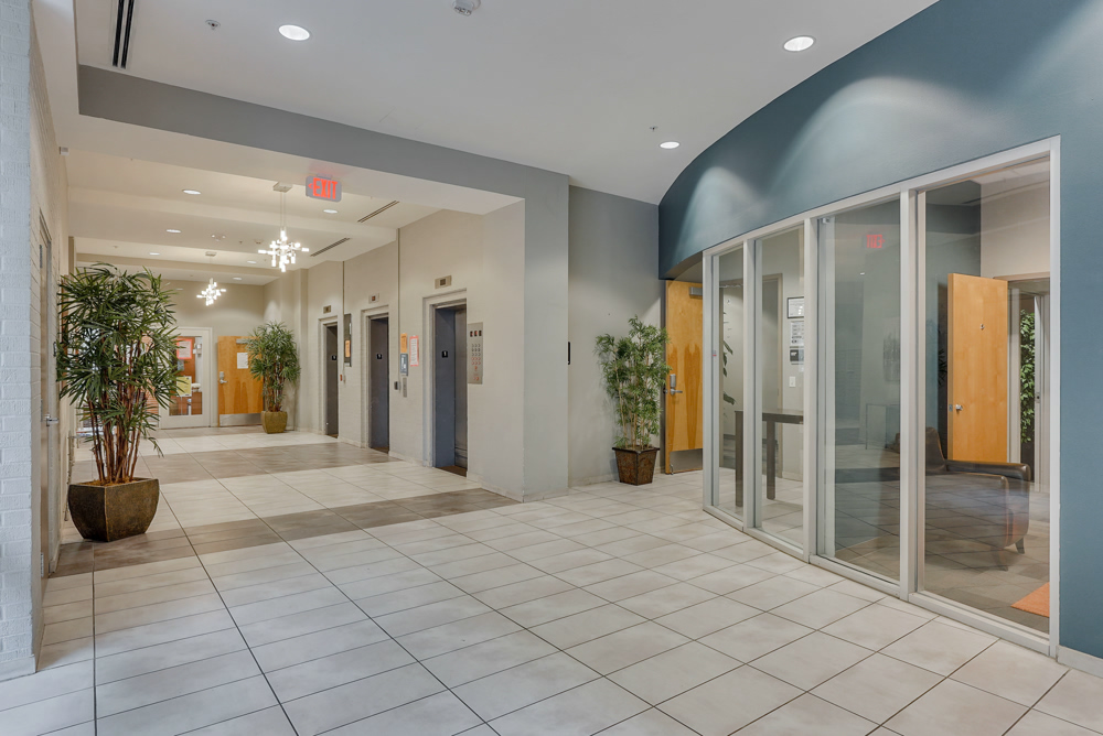 Hunter Plaza Apartments | Apartments in Fort Worth, TX