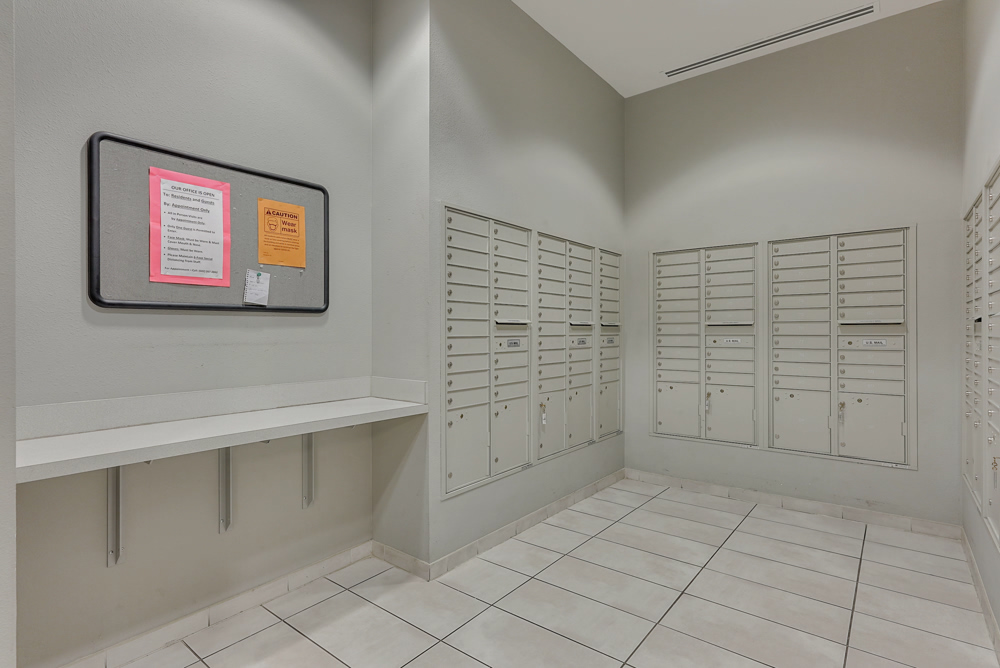 Hunter Plaza Apartments | Apartments in Fort Worth, TX